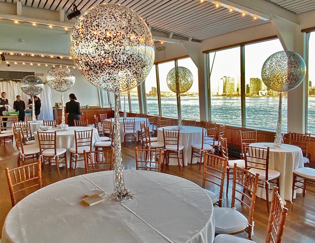 BALLOON CENTERPIECES & FLOOR TOPIARIES : CONFETTI FILLED WATERFALL ...